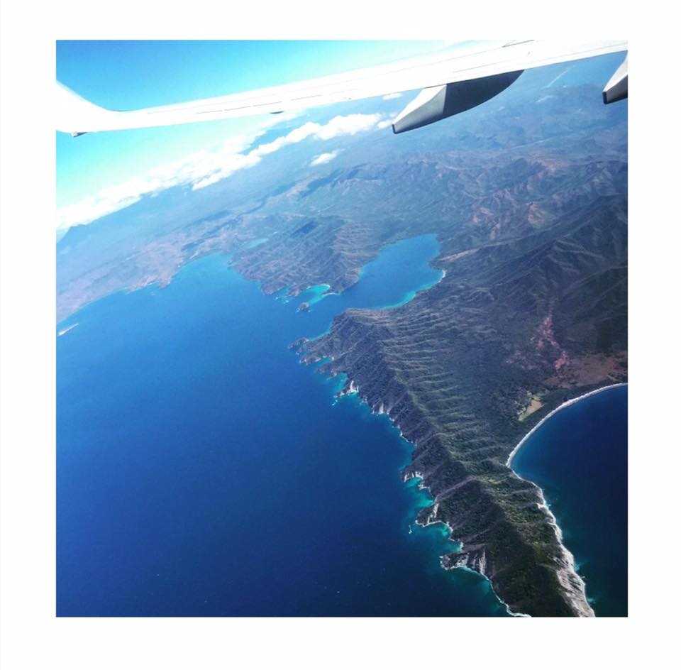 best plane window seat view between Miami and Liberia